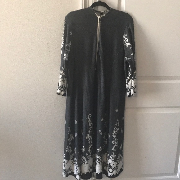 Diva D | Dresses | Diva D Dress In Grey And White Floral Design | Poshmark